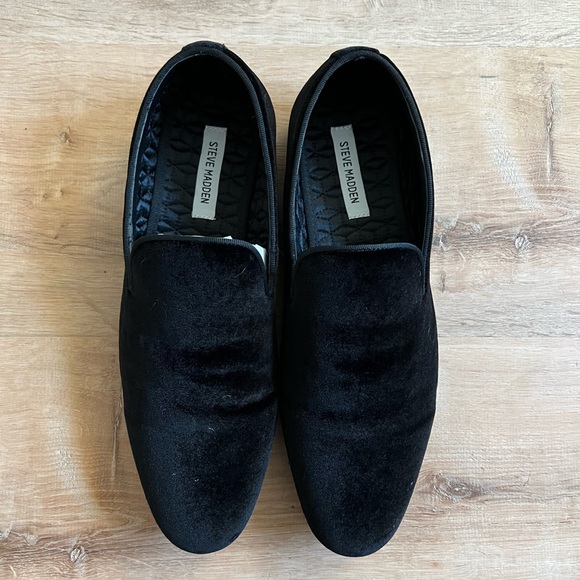 Steve Madden | Shoes | Steve Madden Mens Laight Velvet Loafers In Black ...